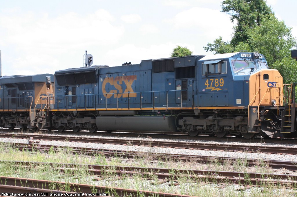 CSX 4789